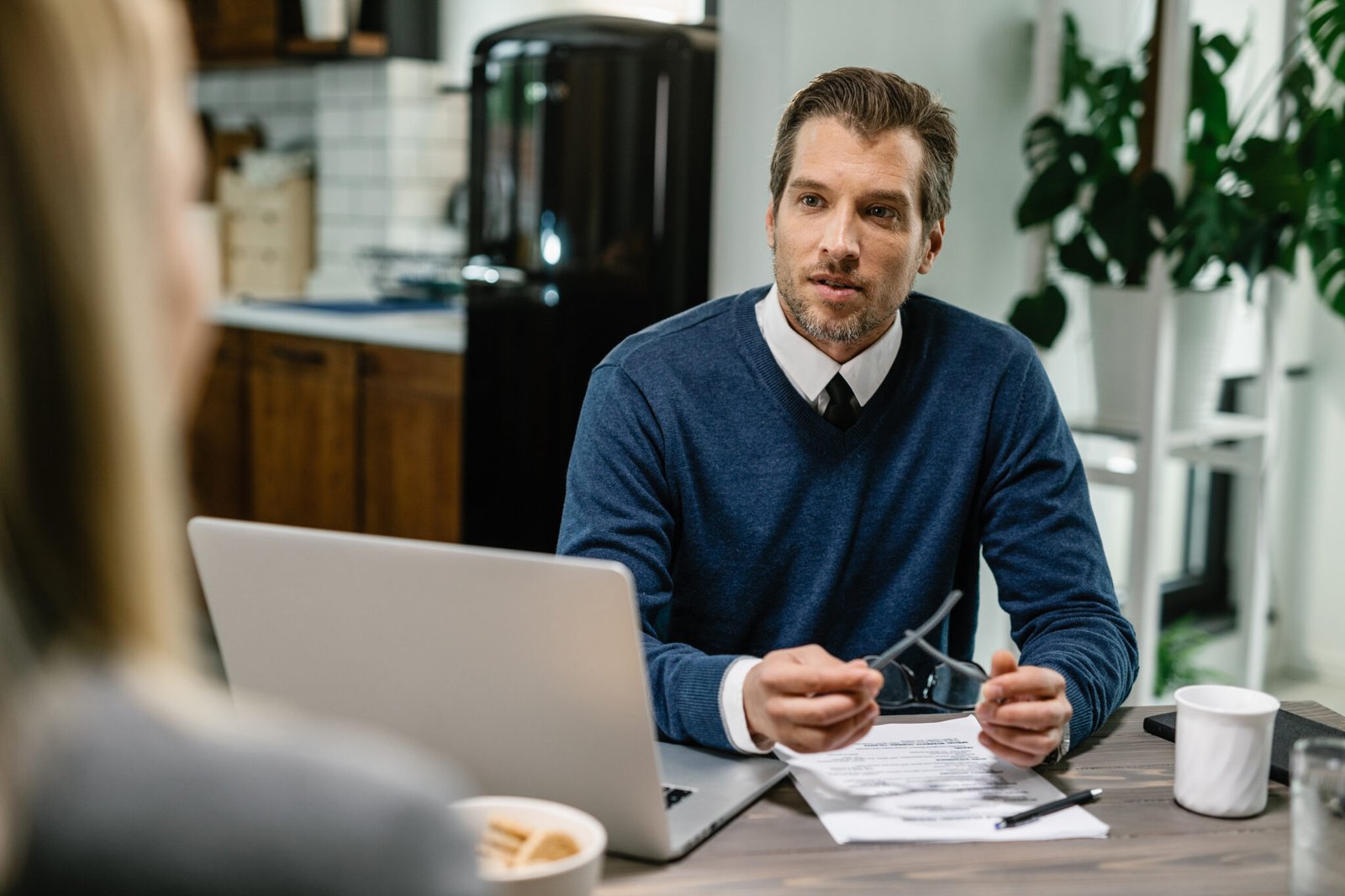 How To Speak Better As A Financial Advisor - Speaking Voices